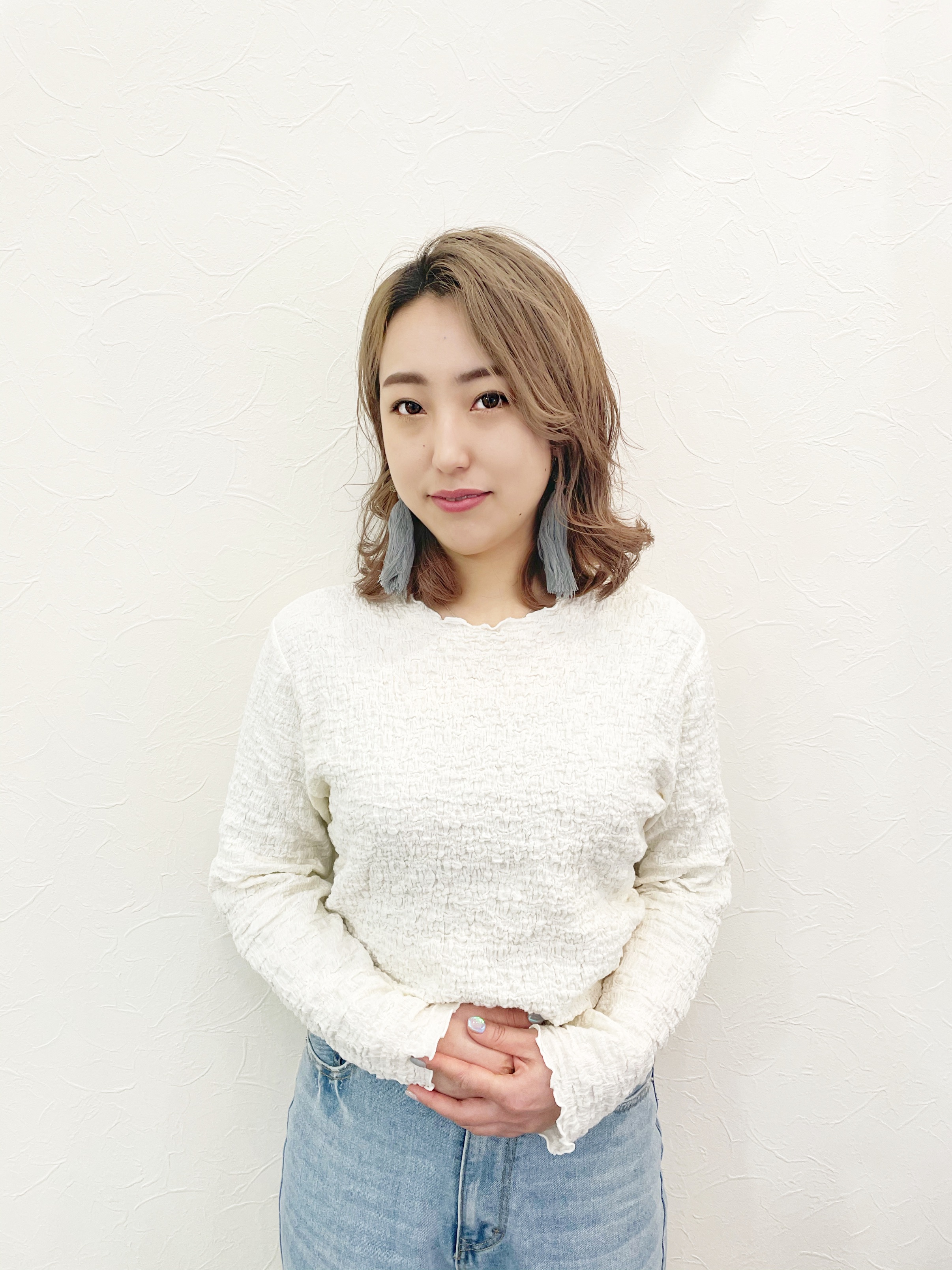 staff 若井 早紀 - Bj Unika